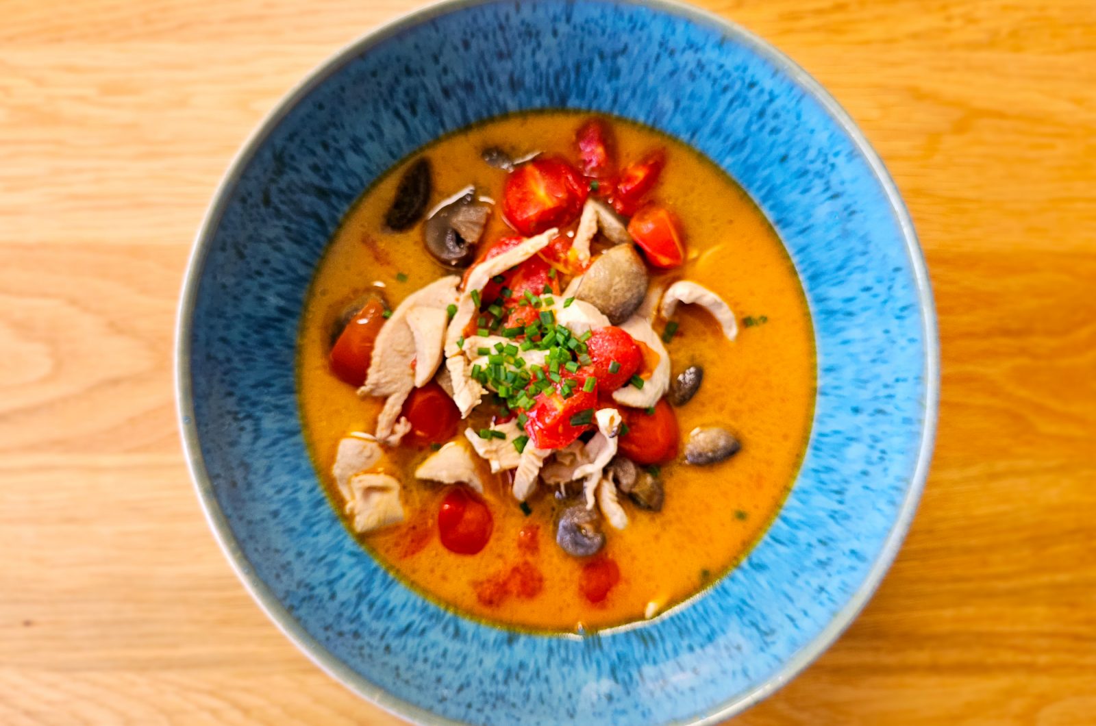 Tom Kah Gai Suppe - Tasty 4 you Tom Kah Gai Suppe Thailand asiatisch